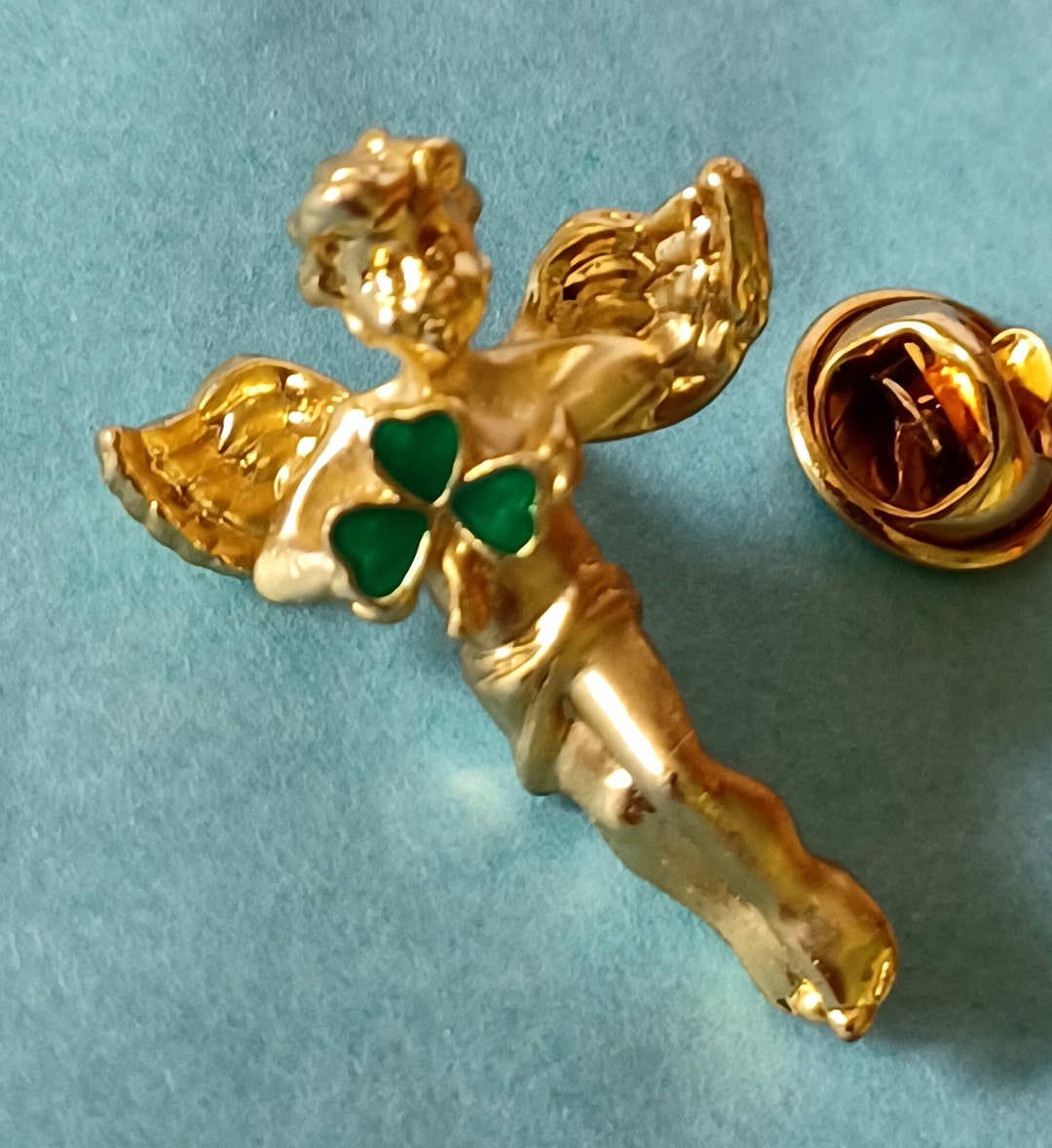Vintage Avon Gold Tone Guardian Angel Irish Shamrock Lapel Hat Tie Pin ...