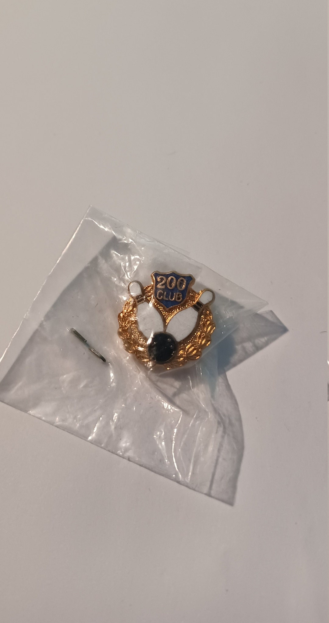 Bowling 200 Club Gold-tone Laurel Wreath Lapel/hat Pin Souvenir NIB ...