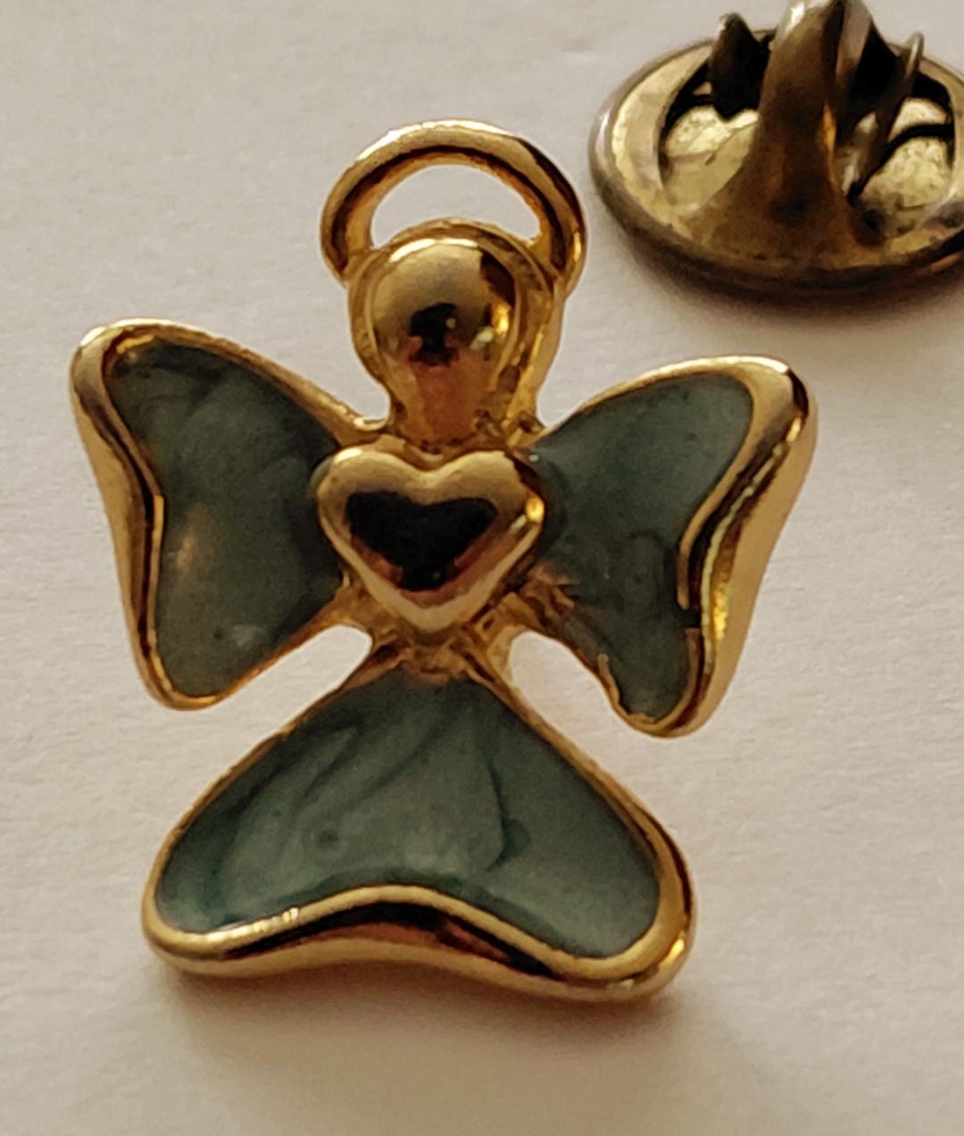 Vintage CAMCO 1980s Gold Tone Blue Pearlescent Enamel Lapel Hat Tie Pin ...