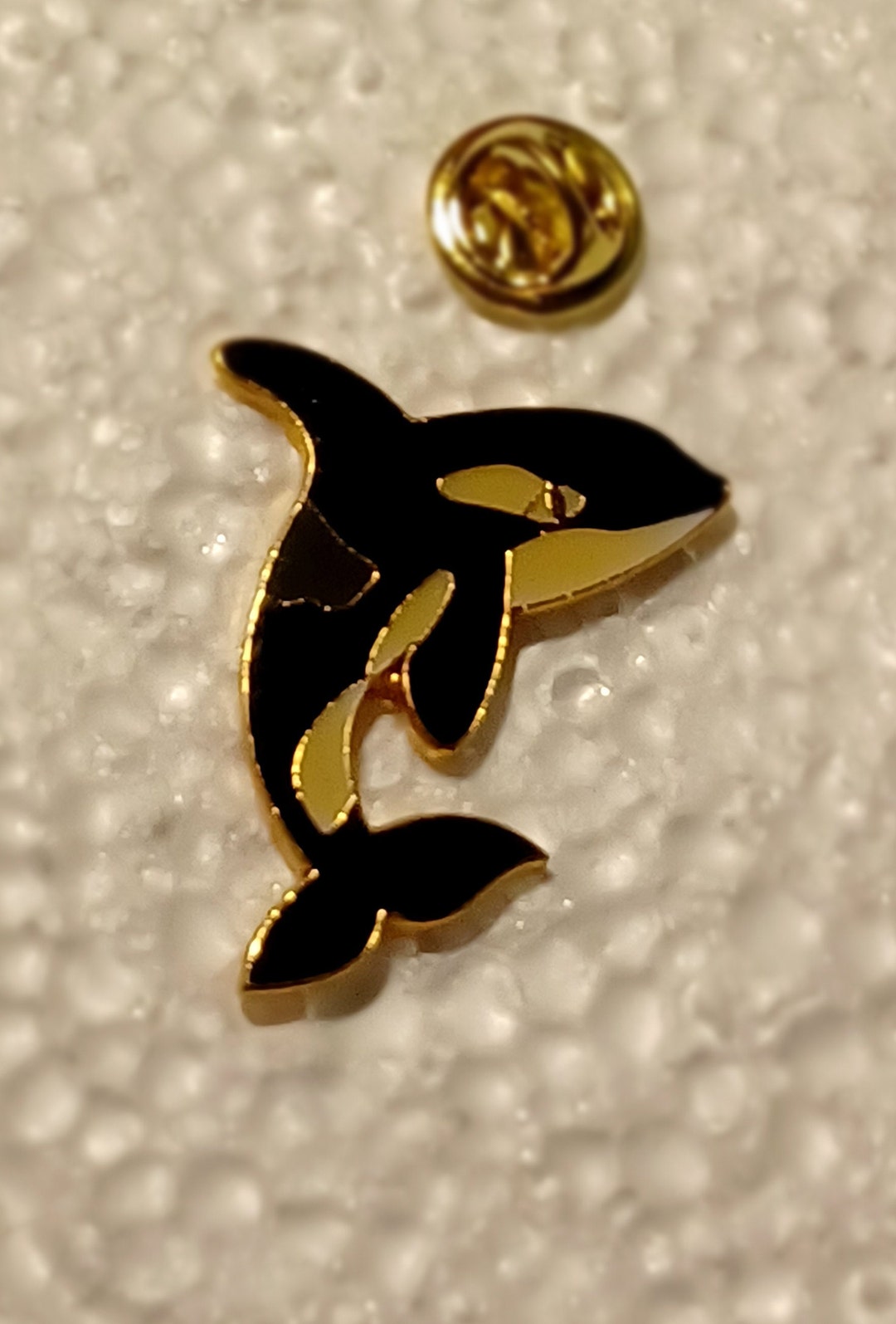 Orca Killer Whale Shamu Lapel Hat Tie Pin Souvenir 1620 - Etsy