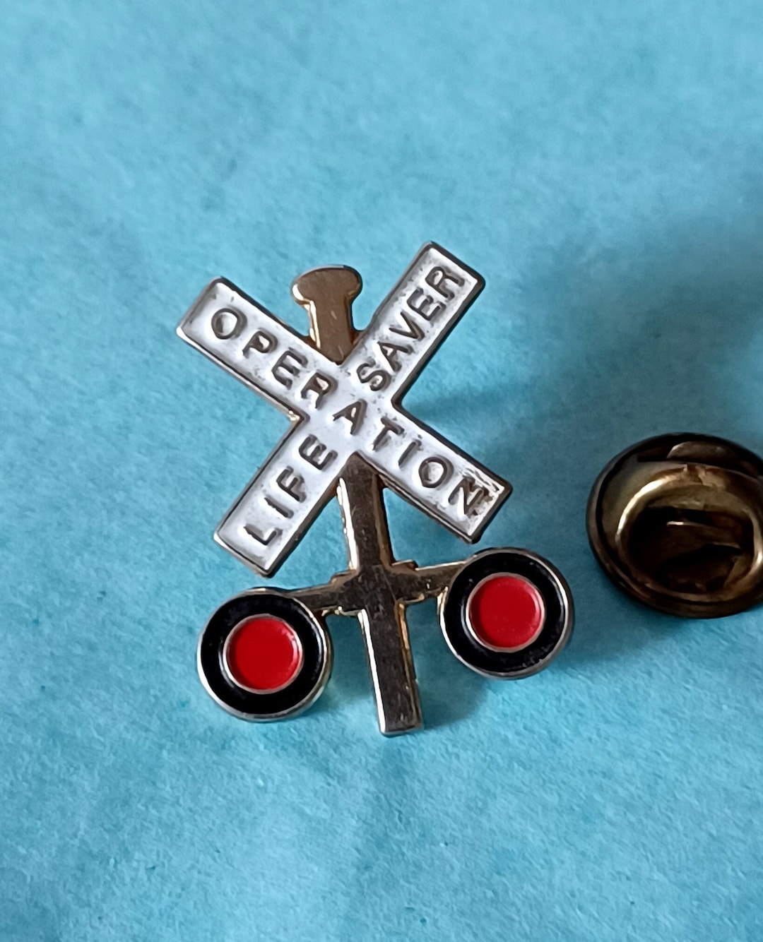 Operation Life Saver Railroad Crossing With Lights Lapel Hat Tie Pin ...