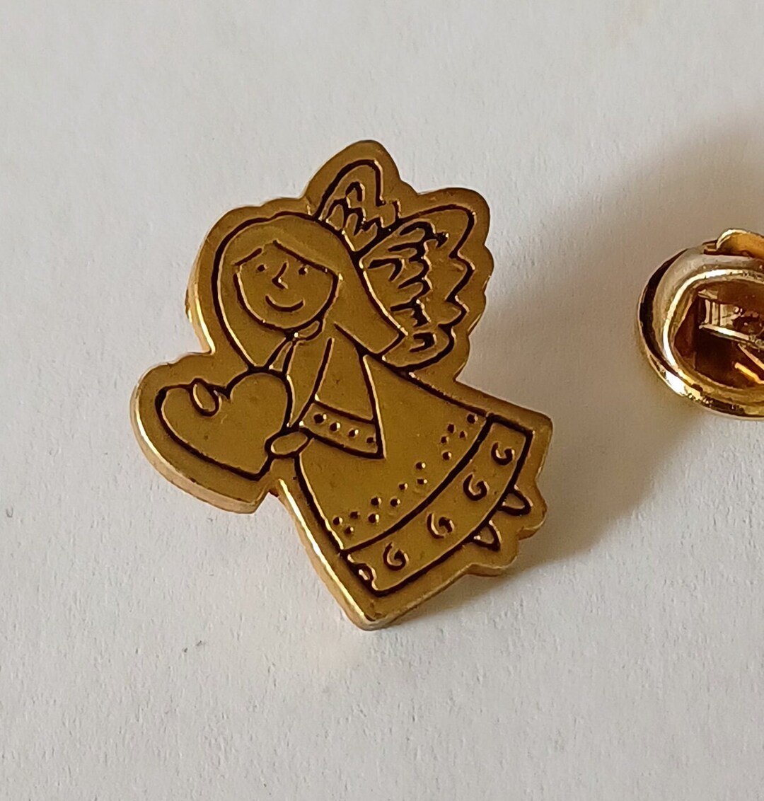 Guardian Angel Heart Gold Tone Wings Love Lapel Hat Tie Pin Souvenir ...