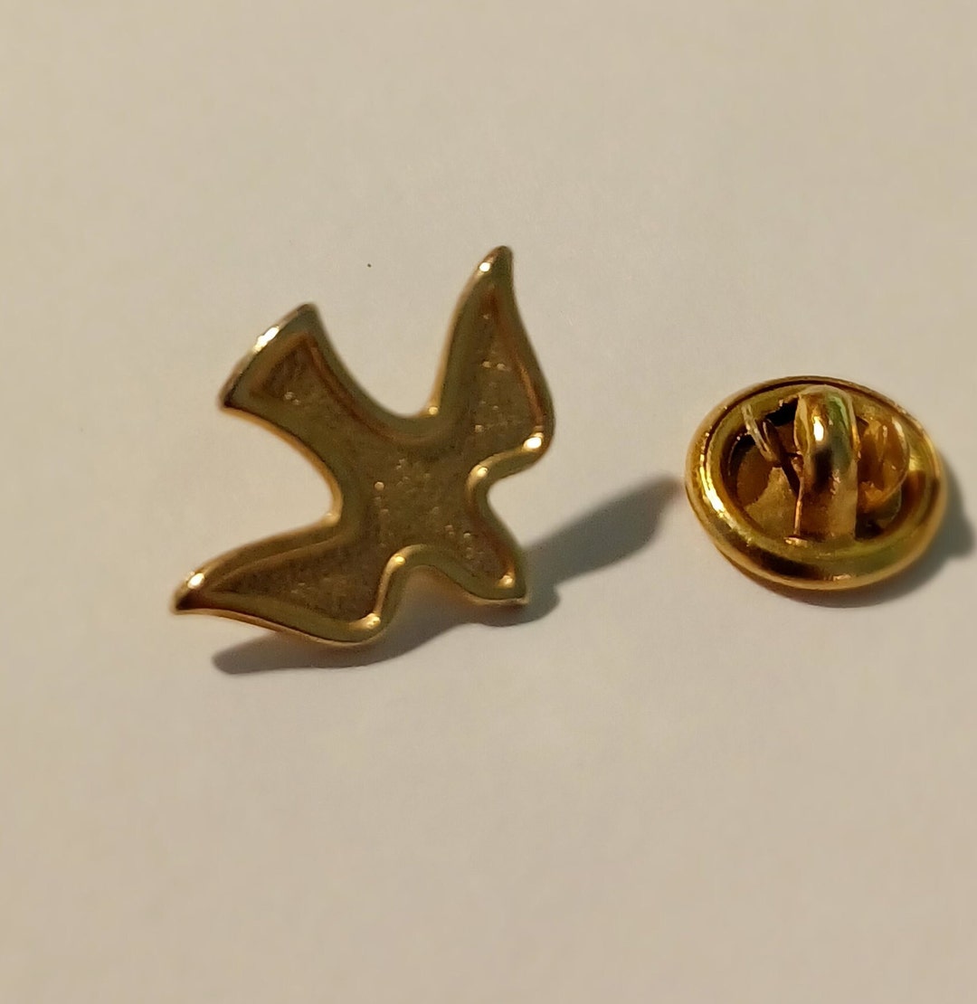 Gold-tone Textured Peace Dove Lapel/hat Pin Souvenir 1154 - Etsy