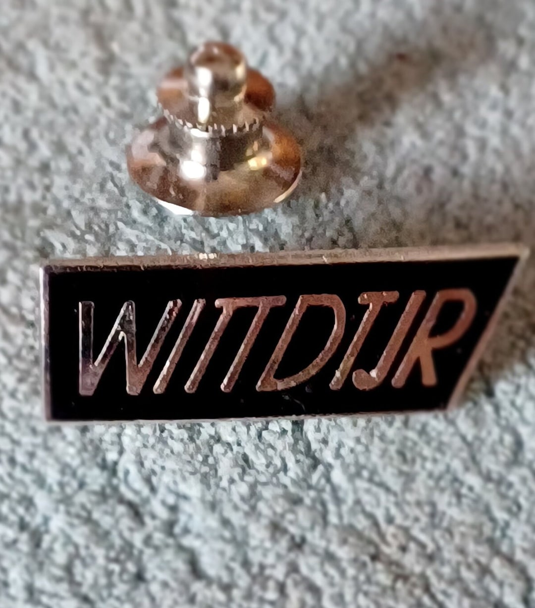 Autozone Employee Auto Zone WITTDTJR Lapel Hat Tie Pin Souvenir 0647 - Etsy