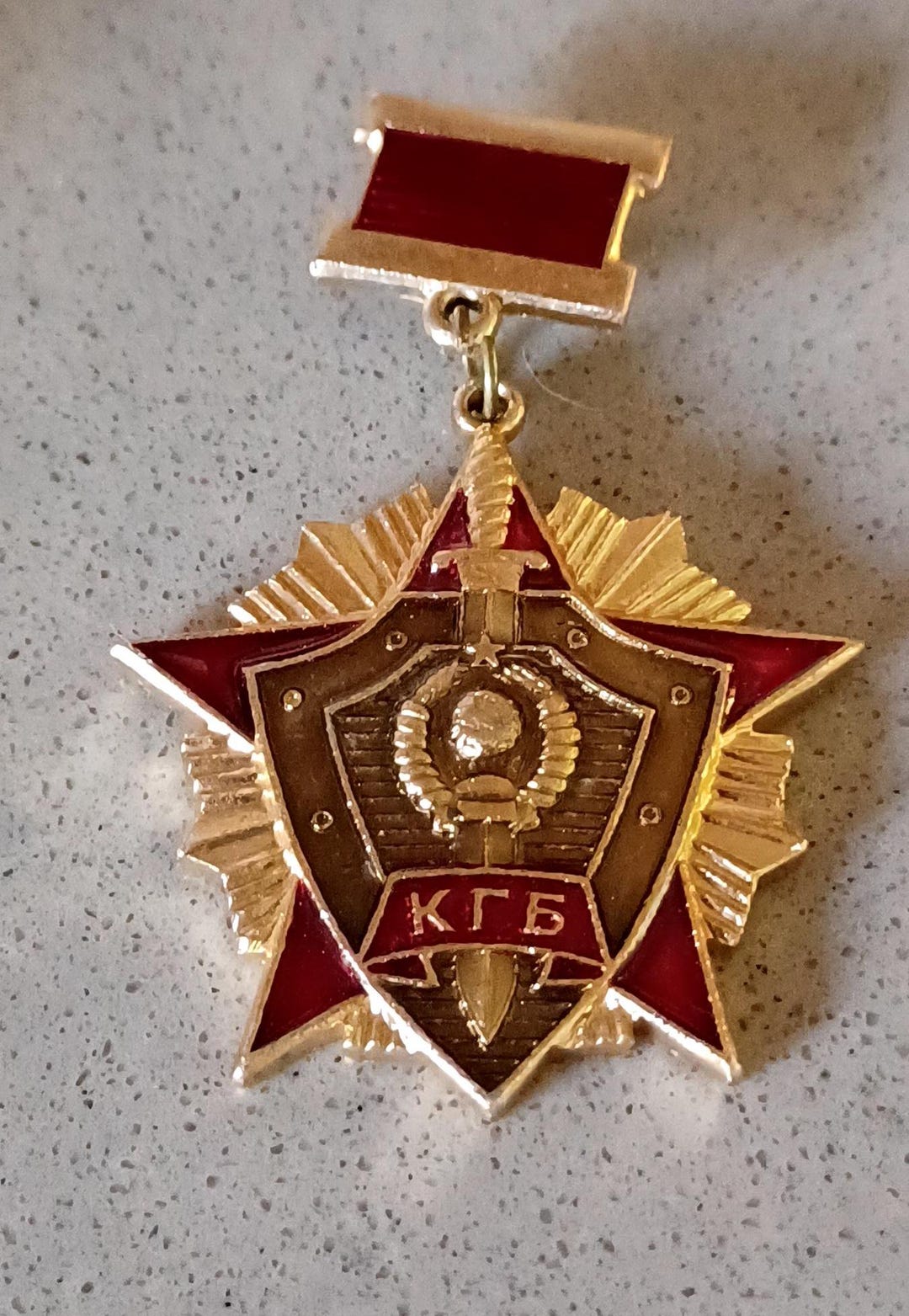 Vintage Soviet Russian USSR Border Guard Service Emblem Award Lapel Hat ...