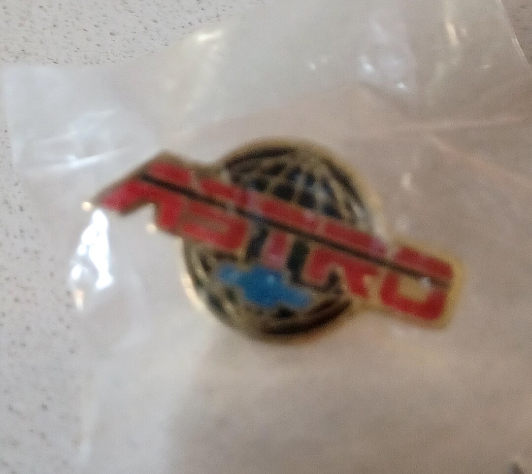Vintage Chevy Chevrolet Astro Racing Lapel Hat Tie Pin Souvenir NIB ...