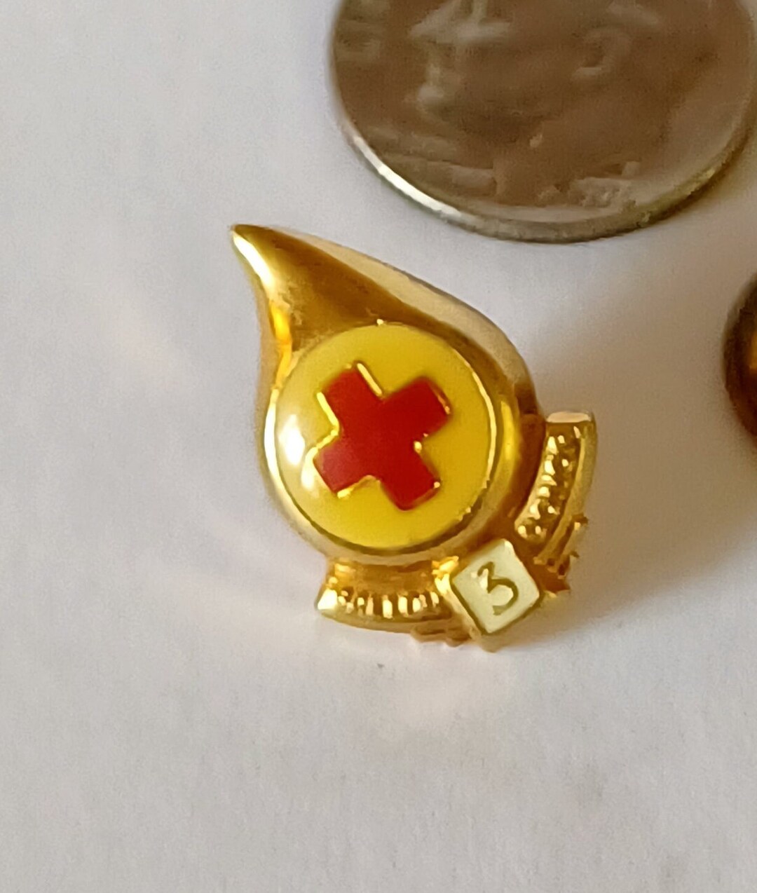 American Red Cross 3 Gallon Drop Shaped Gold-plated Lapel Tie Hat Pin ...