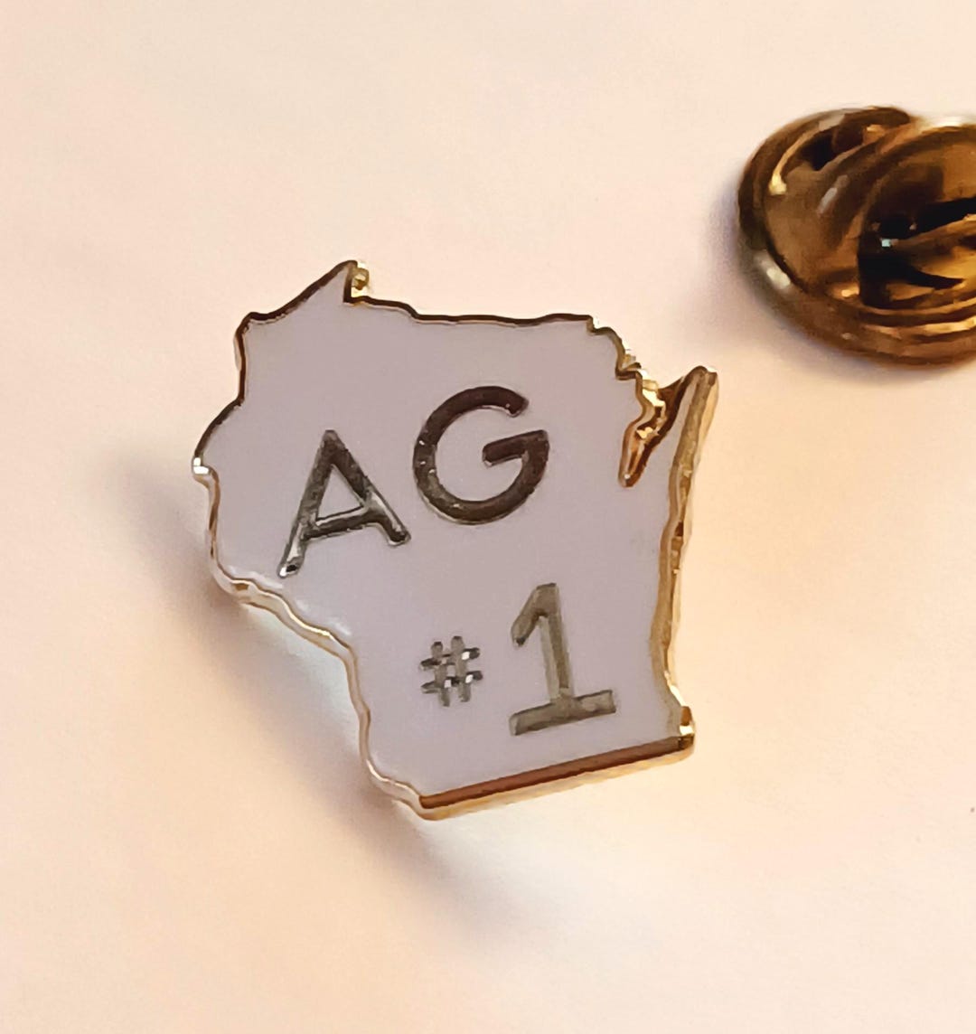 Vintage Wisconsin AG #1 Agriculture State Shaped Lapel Hat Tie Pin ...