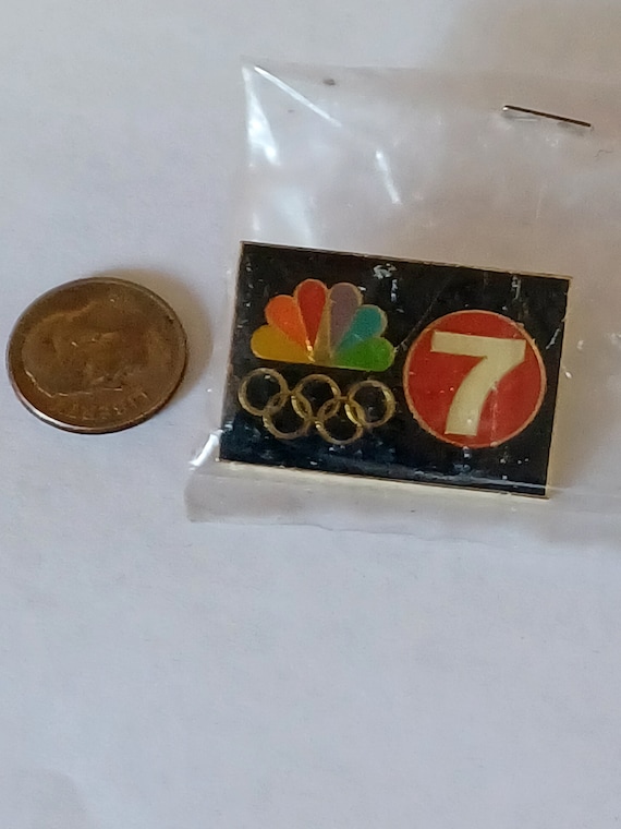 NBC 7 Peacock Logo Olympic Lapel Hat Tie Pin Souvenir… - Gem