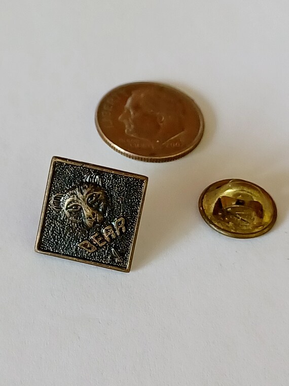 Vintage Boy Cub Scouts Bear Rank Lapel Hat Tie Pin So… - Gem