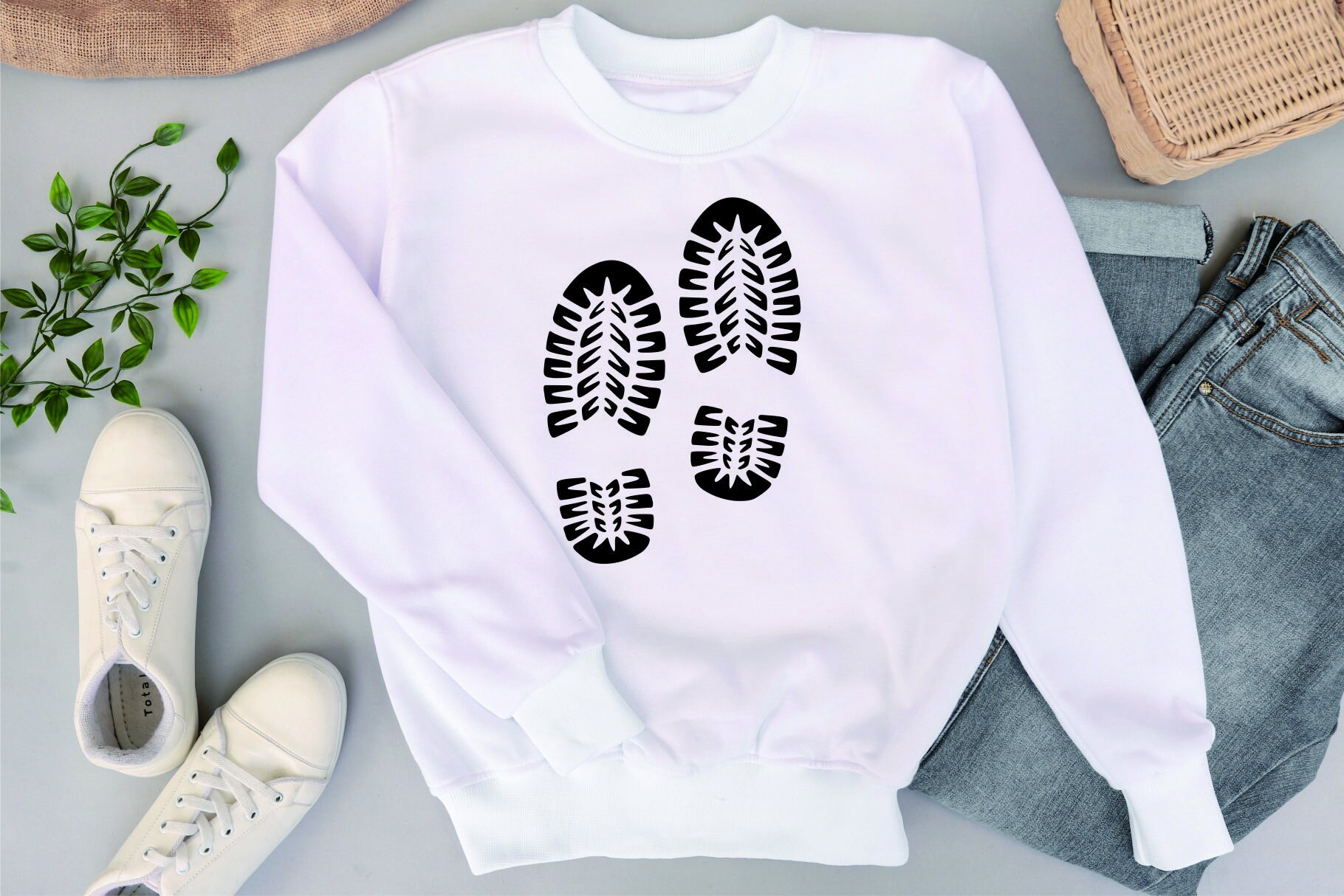 Hiking Boot Prints SVG, PNG, EPS, Dxf | Boot Prints Svg | Footprints ...