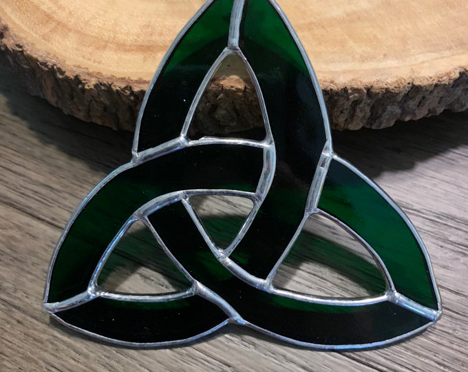 Rich Green Trinity Knot Stained Glass Window Cling to Celebrate Saint ...