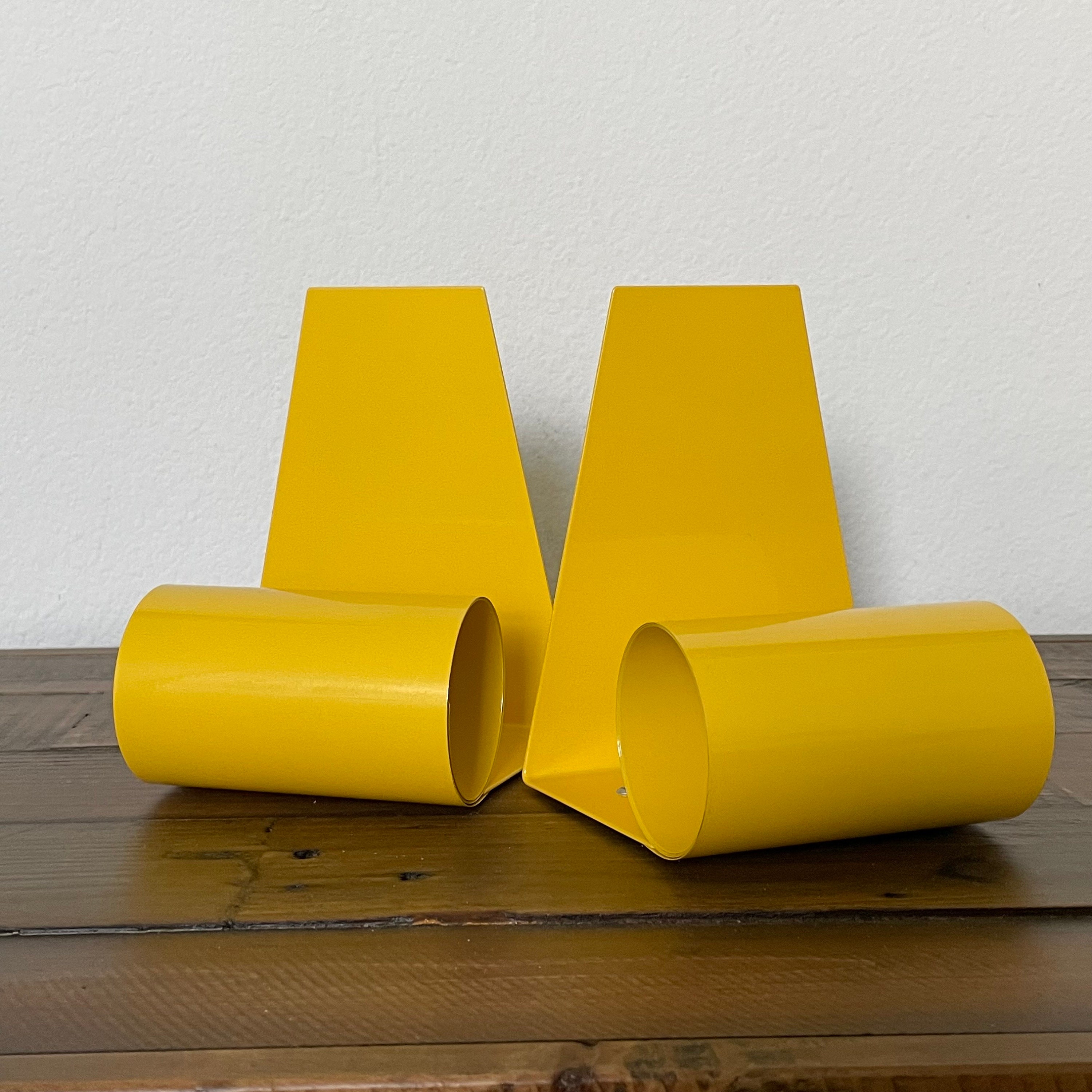 1960s Pop Art MCM Coiled Steel bookworm Bookends Primary Yellow Enamel ...