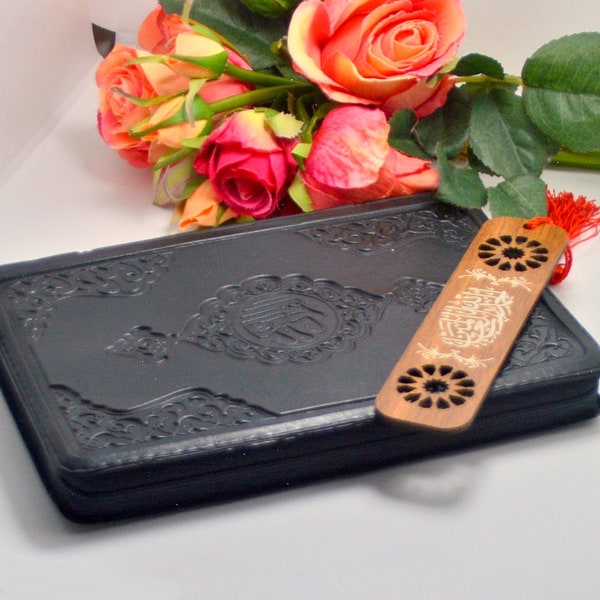 Black Quran Holder - Etsy