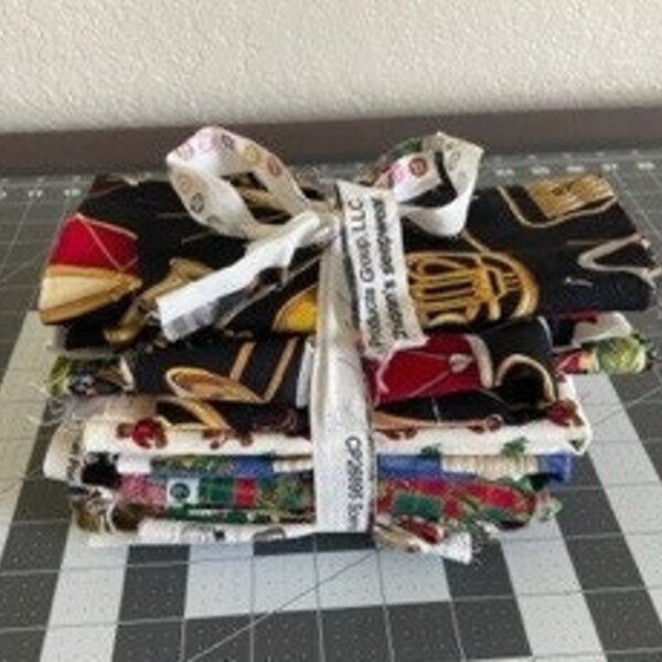Fabric Scrap Bundle - Etsy