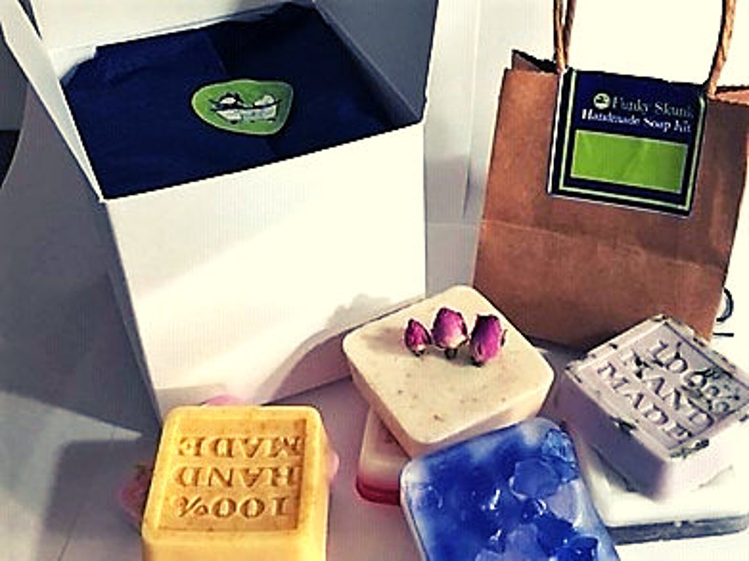 Mini Pampering Gift Box Pampering Gift Soap and Bath Bomb - Etsy