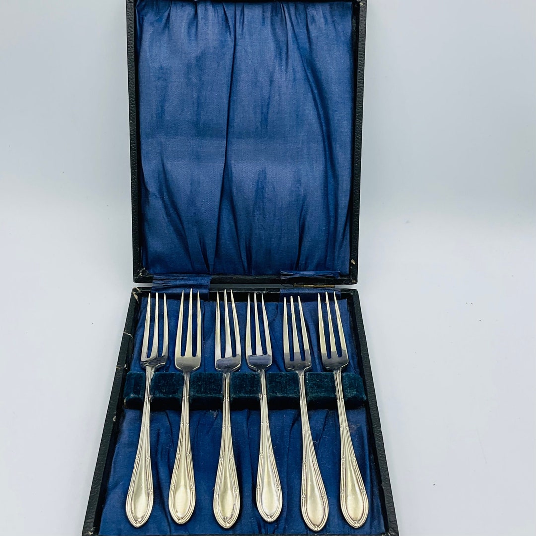 Vintage Set of Strawberry Forks, Rare, in Presentation Case, Silver ...