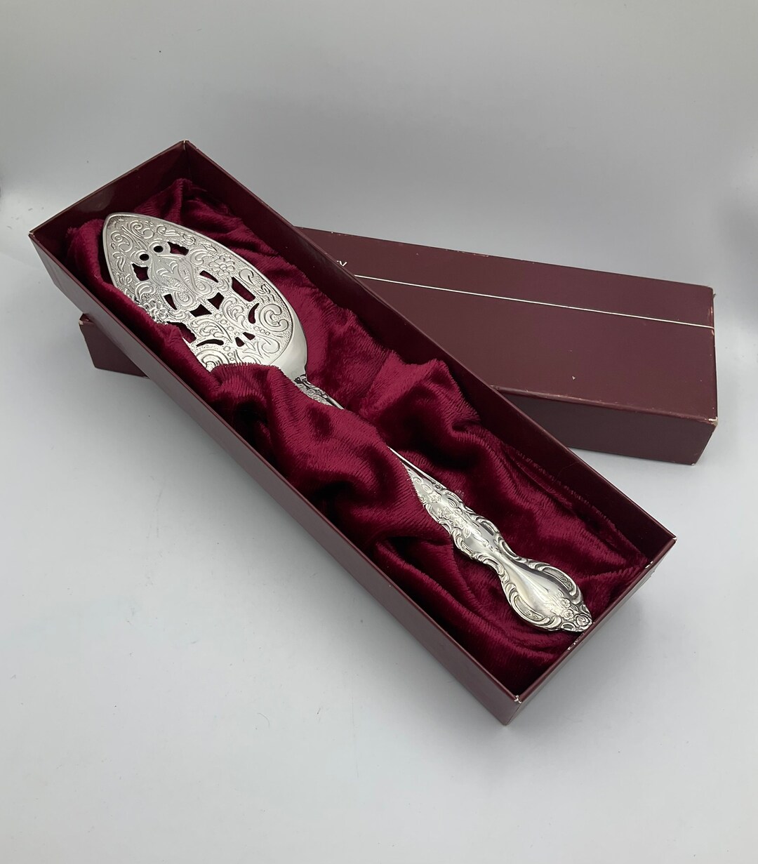 Vintage Silver Cake Slice Server Boxed Pierced and Etched Wedding Cake ...