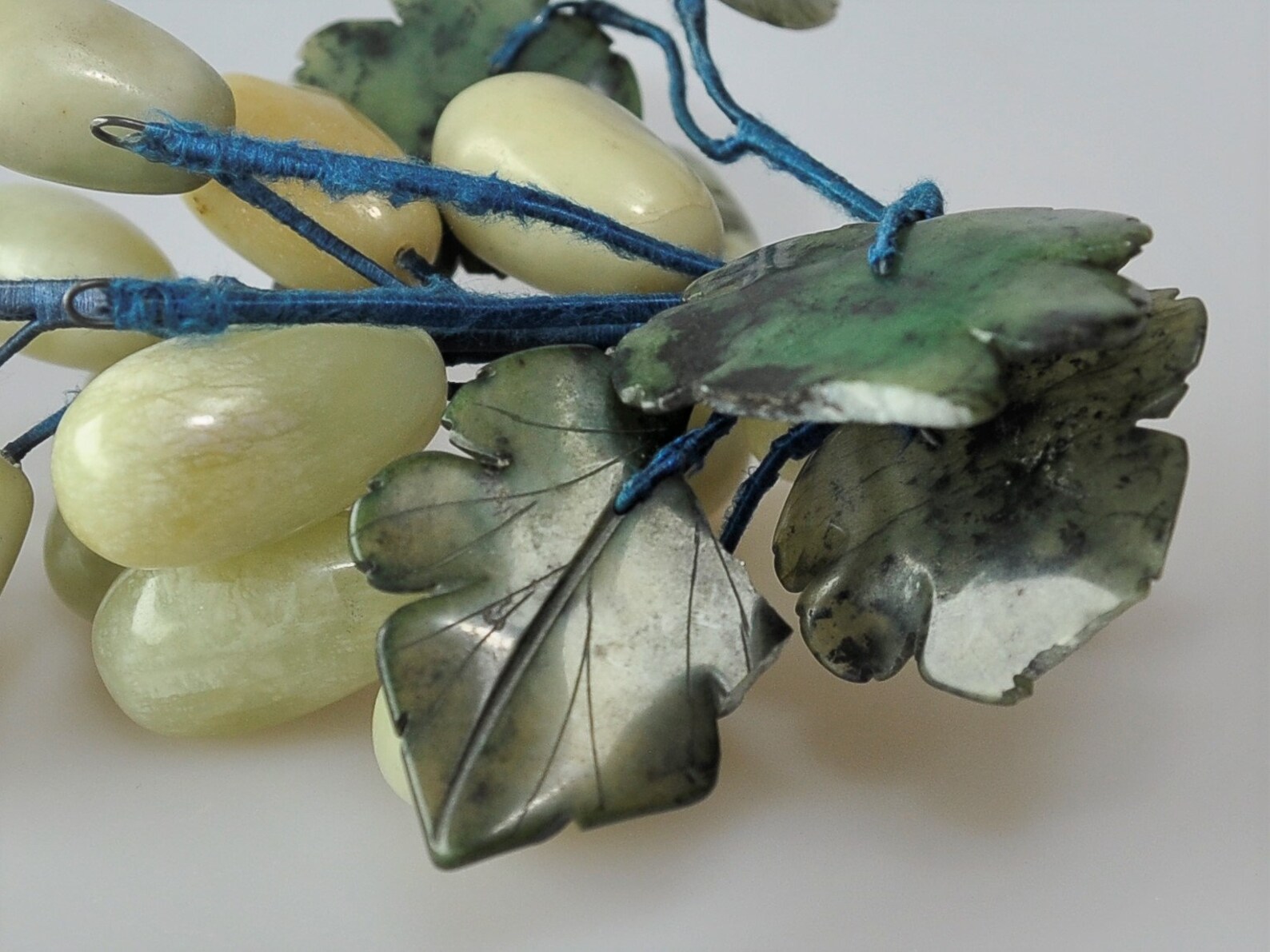 JADE GRAPES With Leaves Vintage Carved Stone China - Etsy