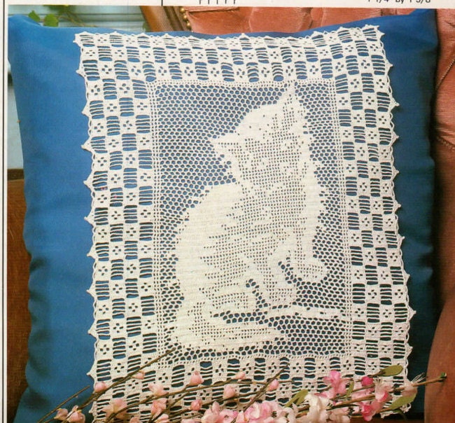 Cuddly Cat Wall Hanging Filet Crochet Pillow Vintage Doily Pattern ...