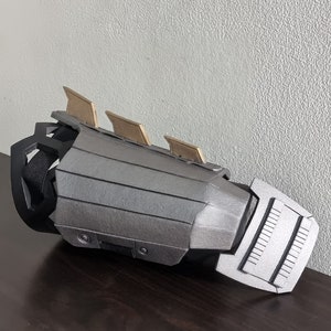 Bat Cosplay Gauntlet Foam Template Flash - Etsy