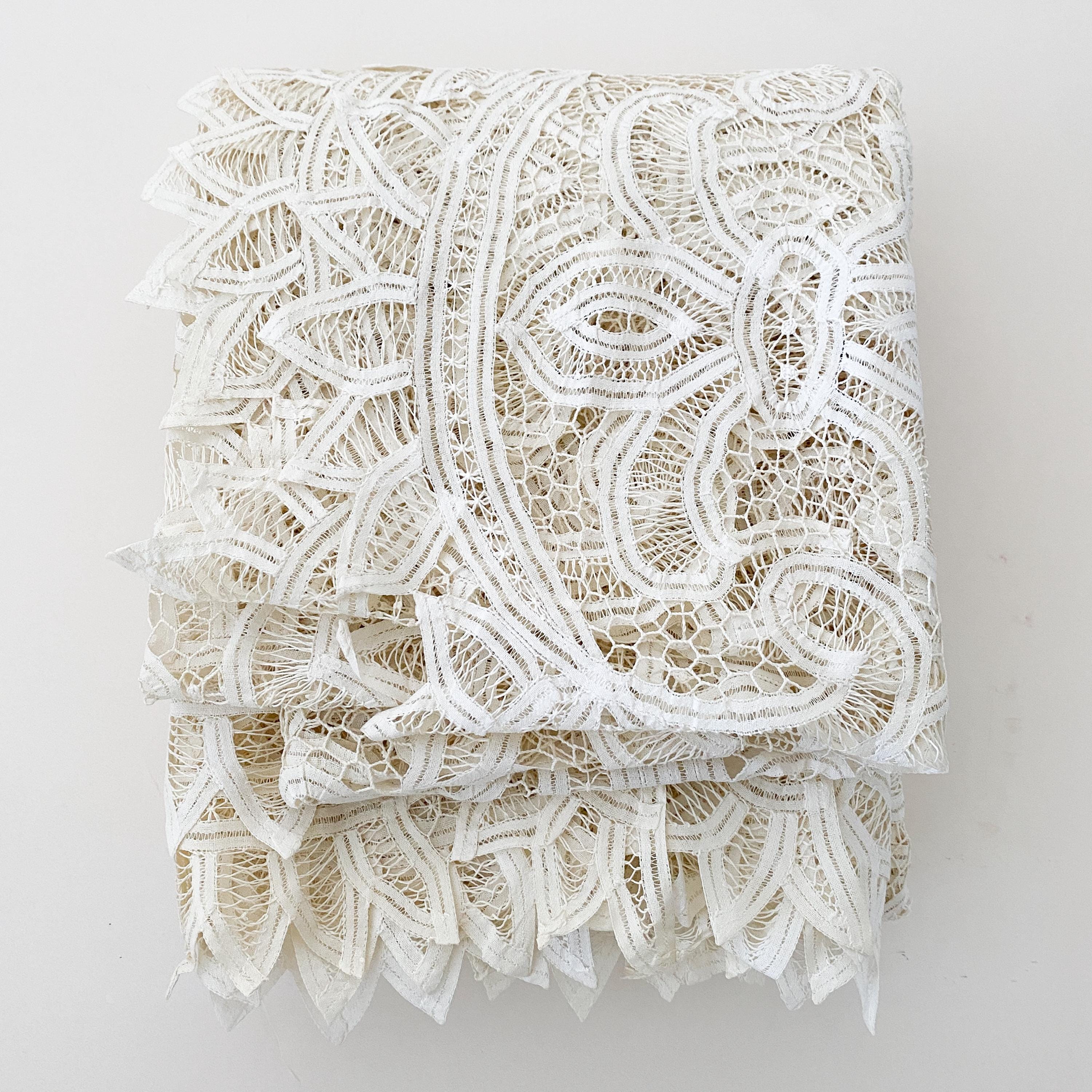 Vintage 1980s Peking Handicrafts Battenburg Lace Canopy Full Size Bed ...