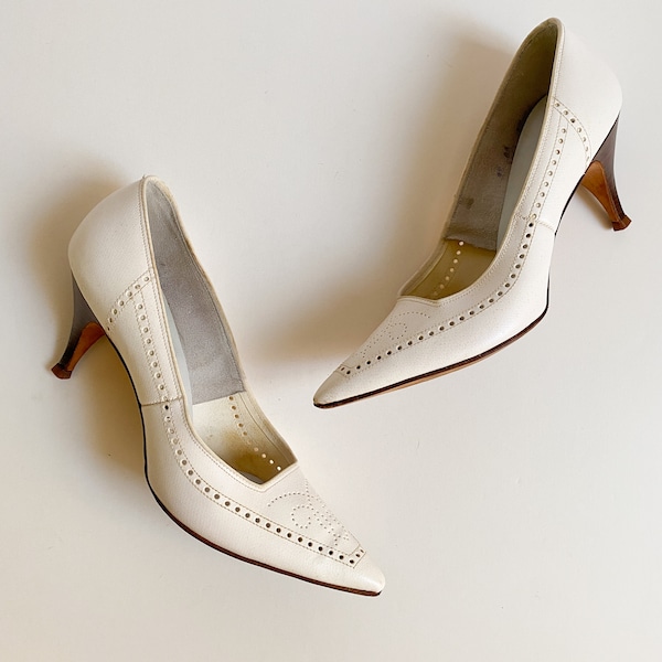 Spectator Pumps - Etsy
