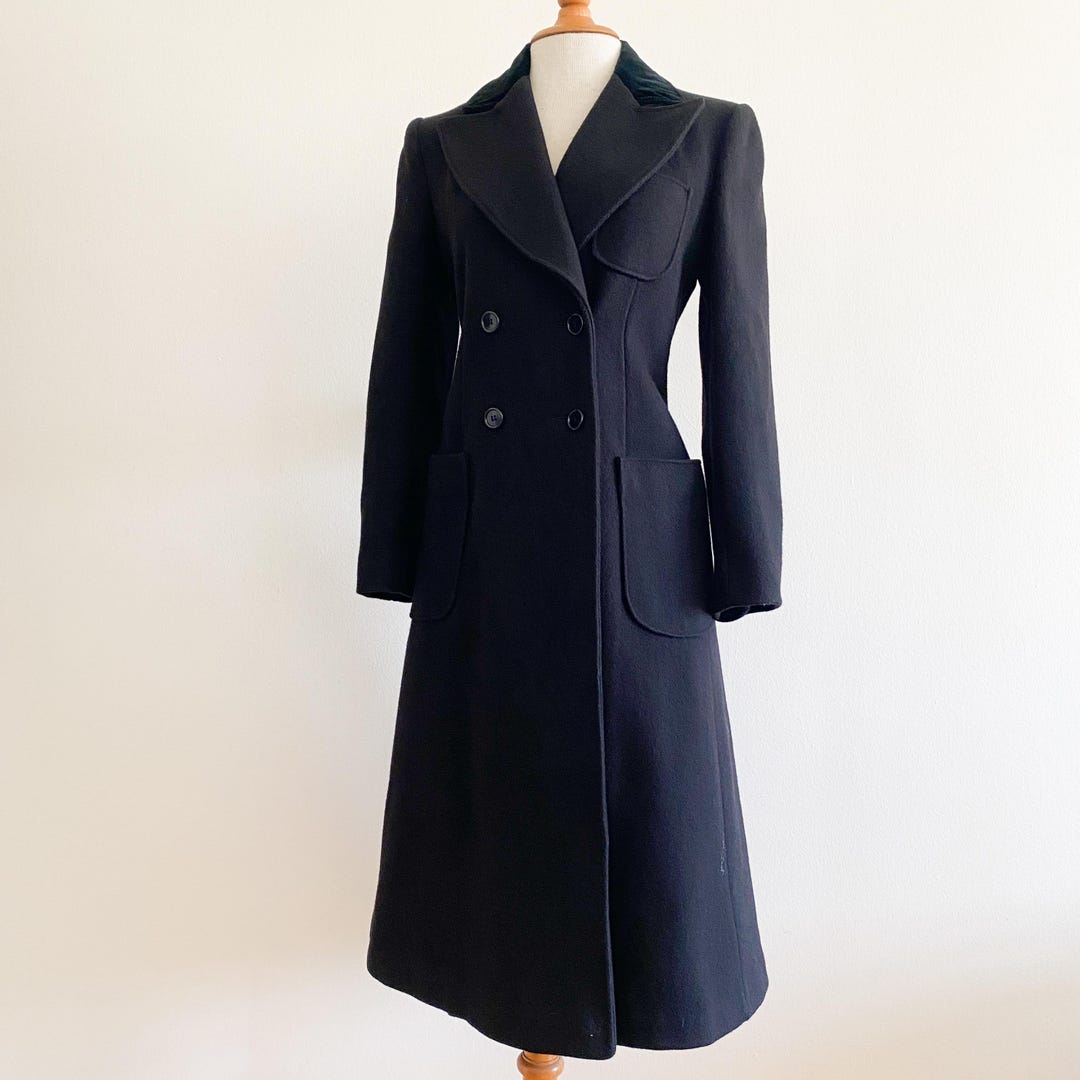 Vintage 1960s Jill Jr Black Wool Princess Fit Flare Coat Velvet Collar ...