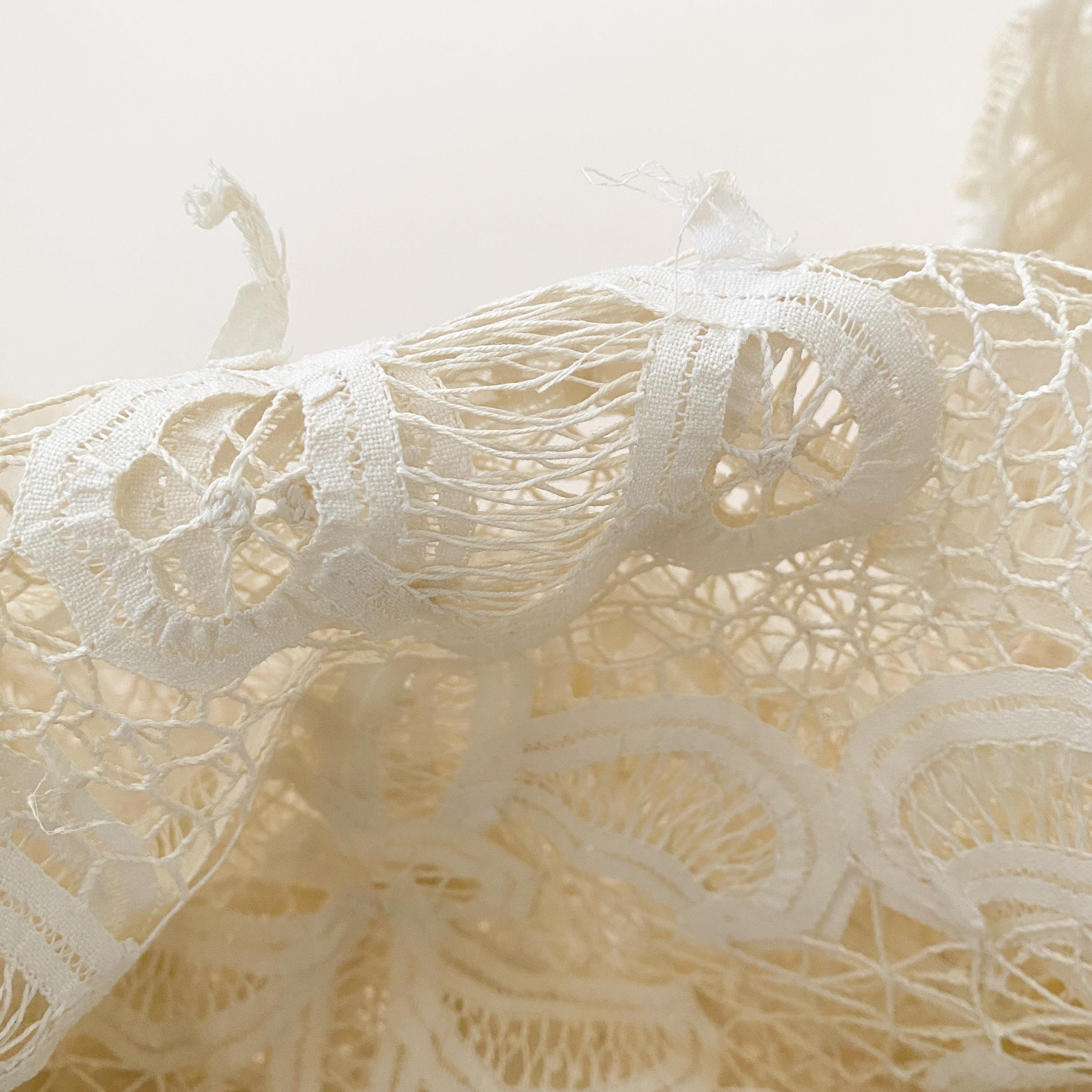 Vintage 1980s Peking Handicrafts Battenburg Lace Canopy Full Size Bed ...