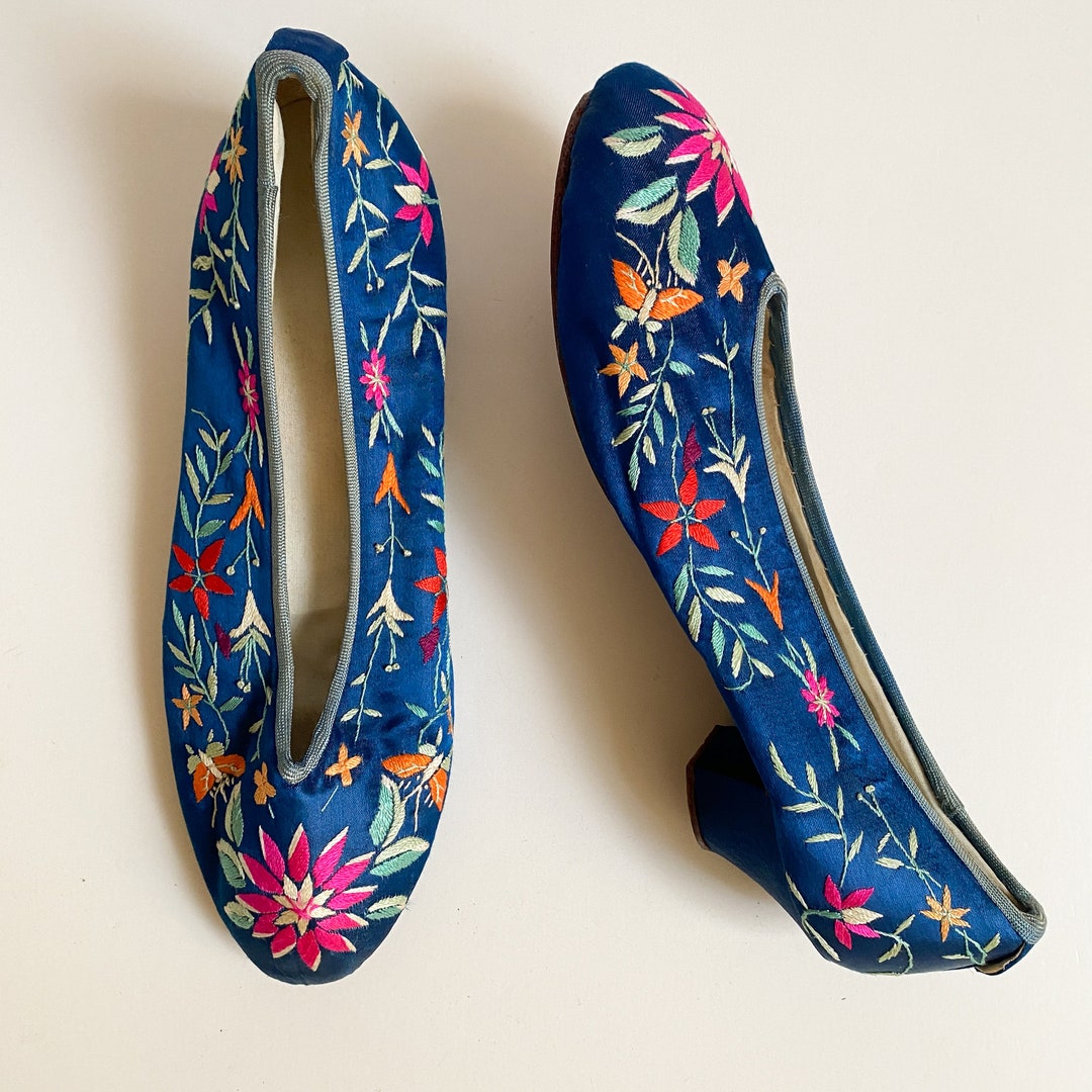Antique Vintage 1920s/1930s Chinese Hand Embroidered Silk Slipper Shoes ...