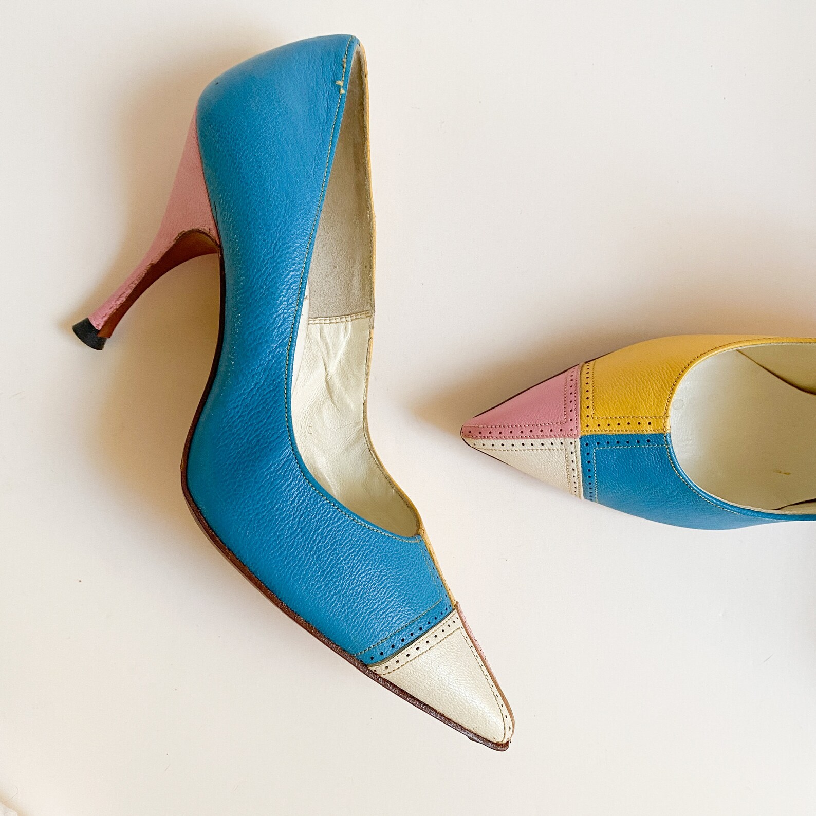 Vintage 1960s Captivators NIB NOS Color Blocked Pastel Stiletto Heels ...