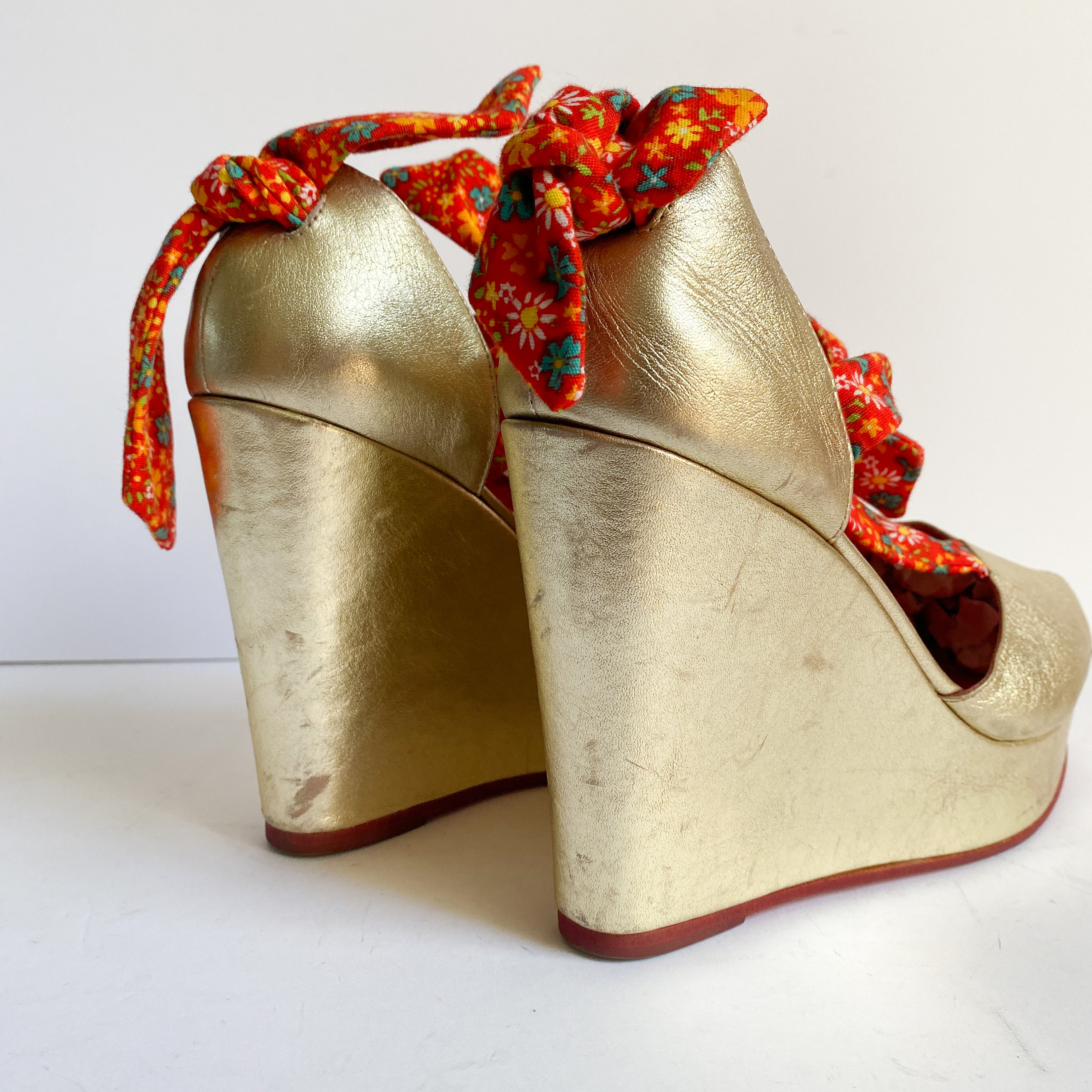 Vintage Arezzo Metallic Gold Platform Wedge Heels Sandals Peep Toe ...
