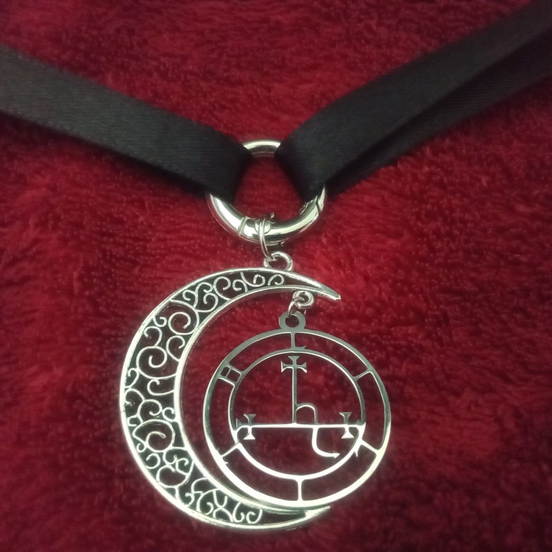 Sigil Choker Necklace - Etsy