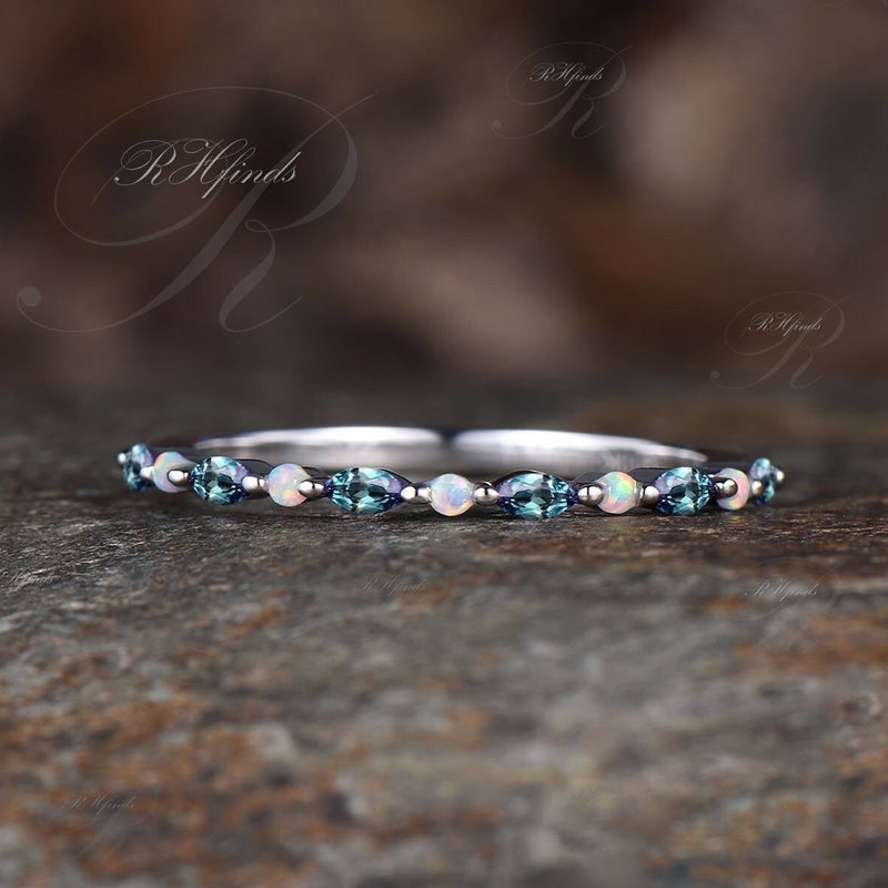 Alexandrite Wedding Band - Etsy