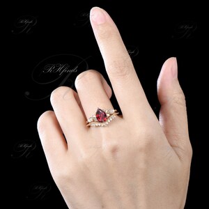 Unique Teardrop Ruby Engagement Ring Set Rose Gold Seven Stone Wedding ...