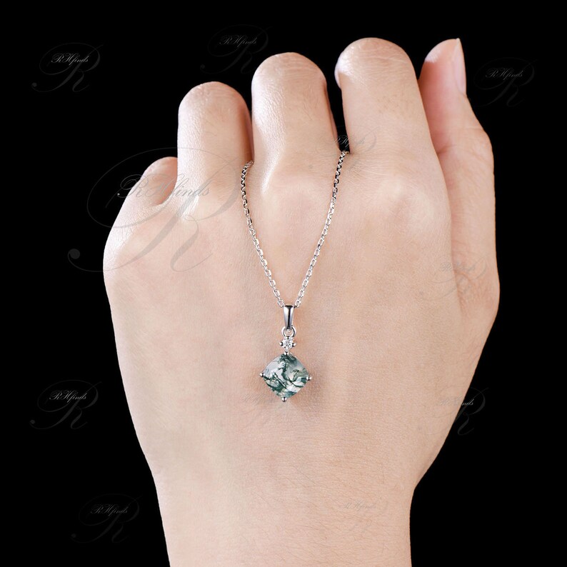 Delicate Cushion Cut Natural Green Moss Agate Necklace Unique ...