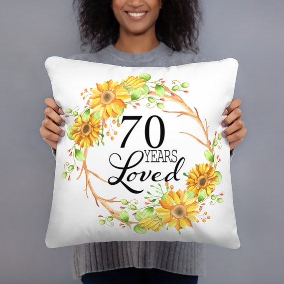 Birthday gifts for 70 year old woman store