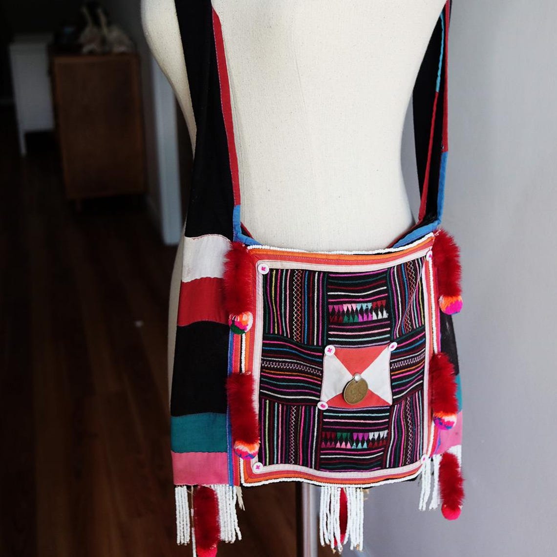 Real Vintage Akha Hill Tribe Hand Embroidered Ethic Bag With Antique ...