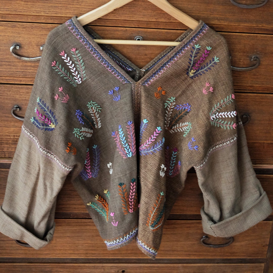 Handwoven Women Traditional Dara-ang Hill Tribe Top With Handspun ...