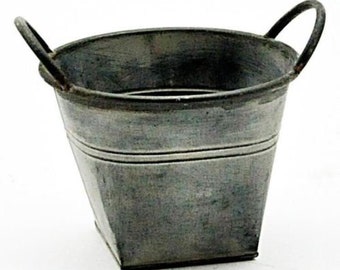 Metal planter | Etsy