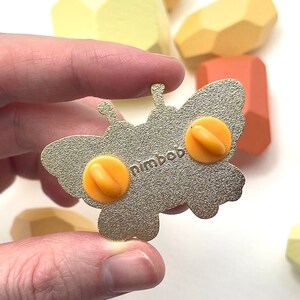 Butterfly Frog Hard Enamel Gold Metal Collectors Edition Frog Pin ...
