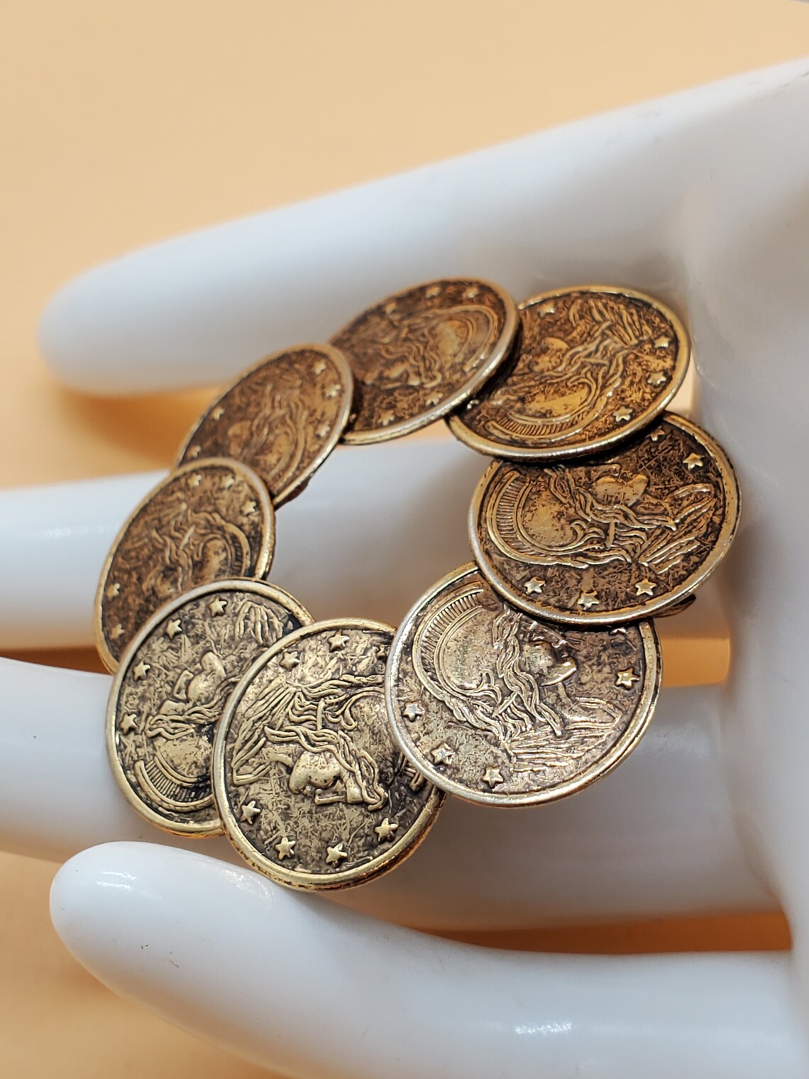 Vintage Faux Roman Coin Wreath Brooch - Etsy