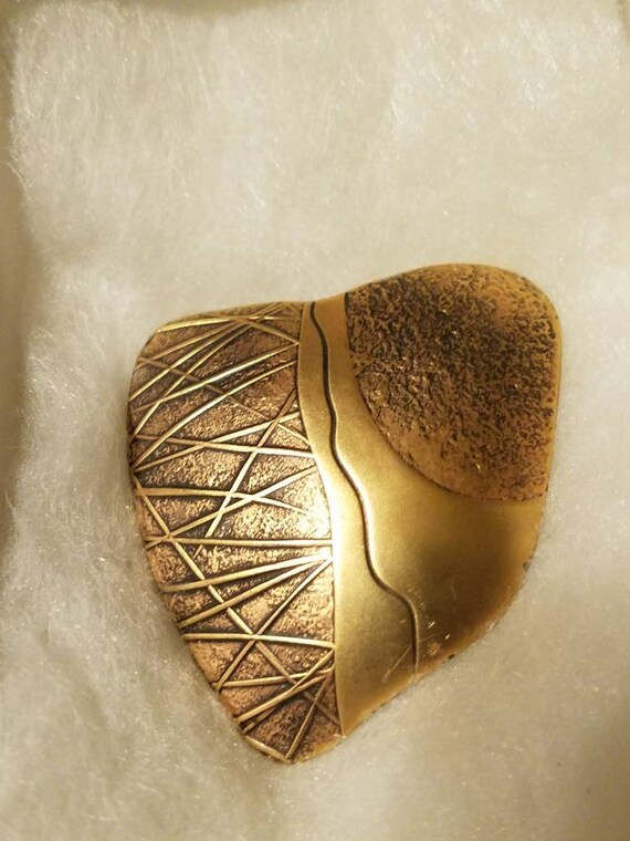 modernist bronze brooch - Gem