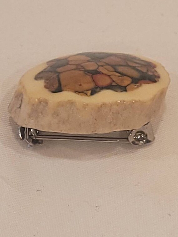 Vintage Scottish Heather Gems Celtic Carved Antler pin - Gem