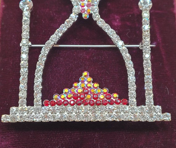 Vintage sands of time HUGE Rhinestone hourglass brooch - Gem