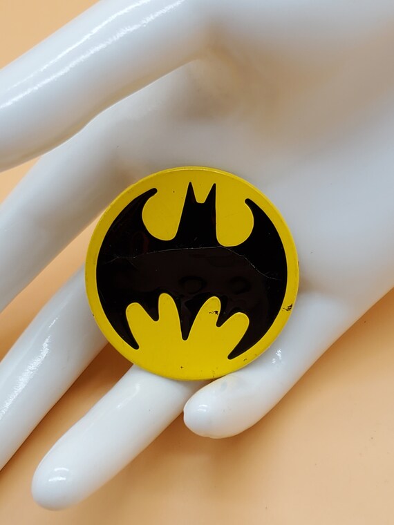 batman logo painted enamel - Gem