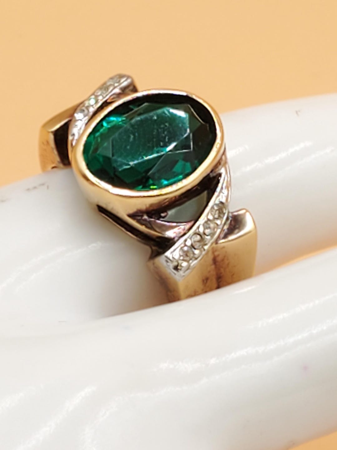 Vintage LIND 14KHGE Green Center Stone Cocktail Ring, Select Sizes - Etsy