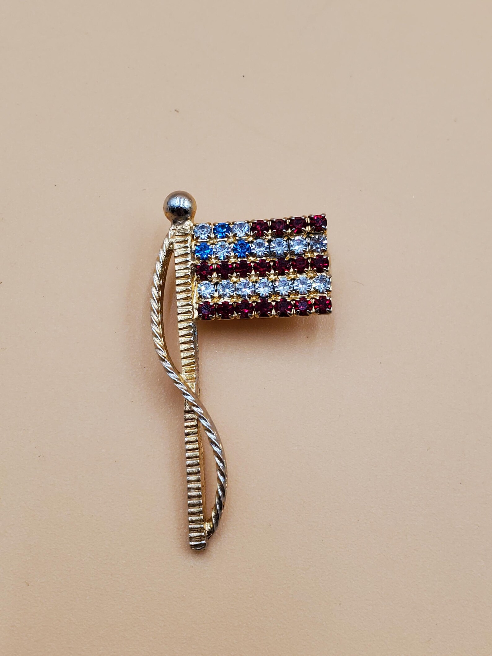 Vintage Red White and Blue Rhinestone Flagpole and Flag Pin Brooch - Etsy