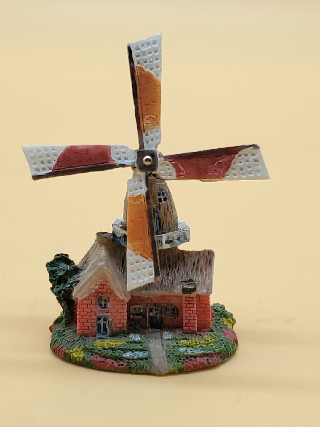 Vintage Mini-windmill Figurine - Etsy