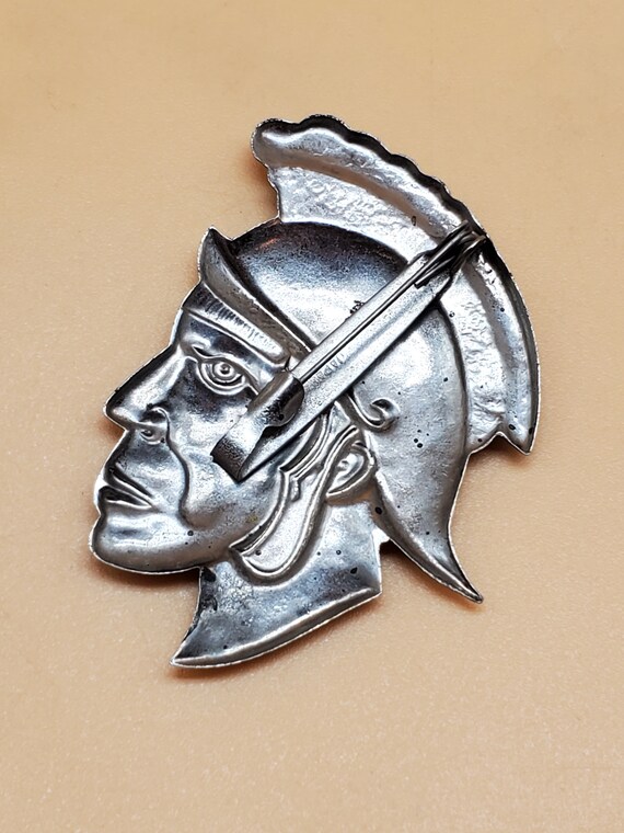 Vintage Japan silver tone Spartan soldier head pin - Gem